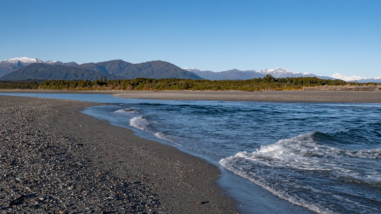 Waitaha River Mouth North
